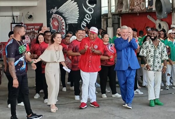 'Apoteose Do Samba' Na Globo: 60 Anos De Batidas, Memórias E A Evolução ...