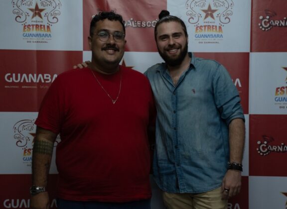 Estreia consagrada: Alex Carvalho e Caio Cidrini celebram prêmios com a Vigário Geral no ...