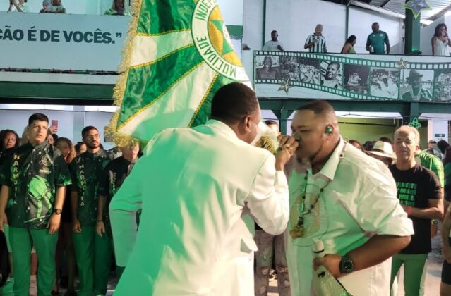 Cria da escola, Igor Vianna se emociona ao ser apresentado como novo cantor da Mocidade: 'nasci ...