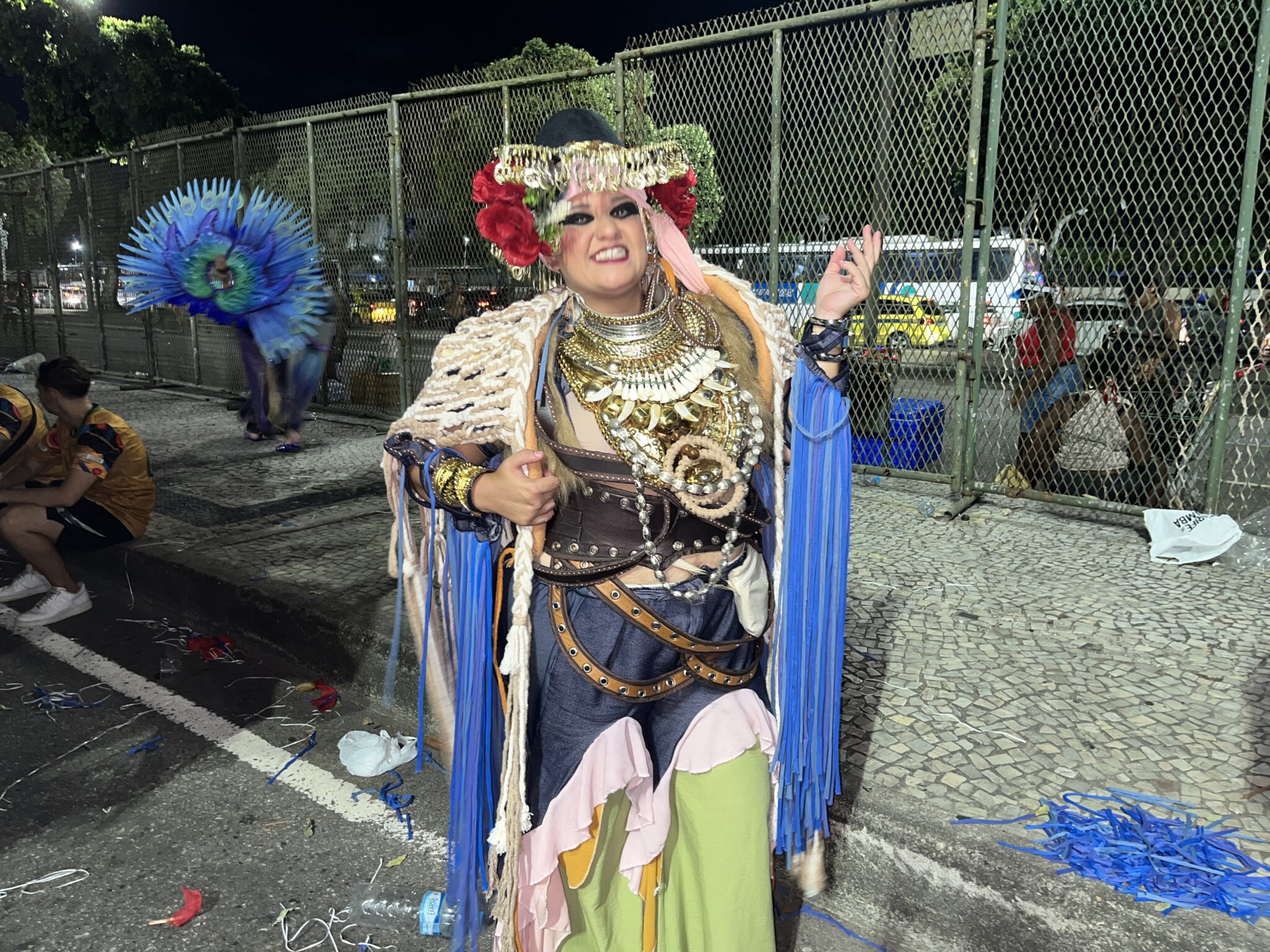 Ala Da Imperatriz Celebra Múltiplas Peles De Ney Matogrosso Em ...